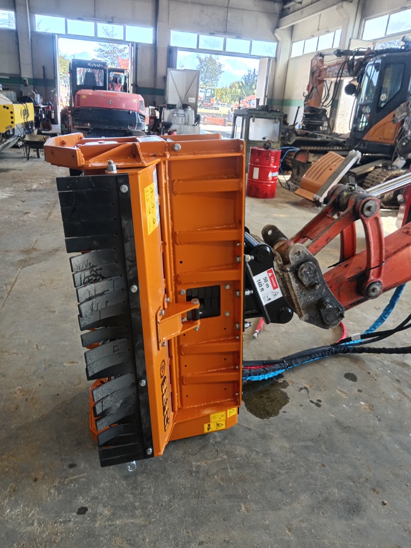 BERTI PARK/FX L=120 CUSTOM forestry mulcher · Franco Clò